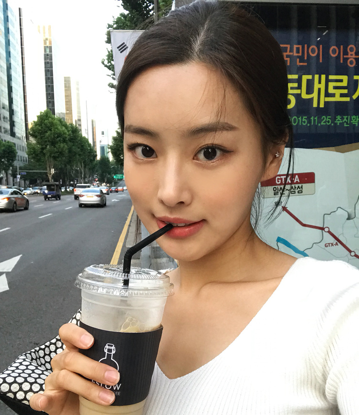 Image of Min-Jung Bae