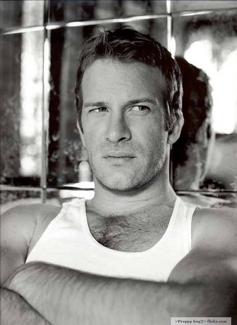 Picture of Thomas Jane