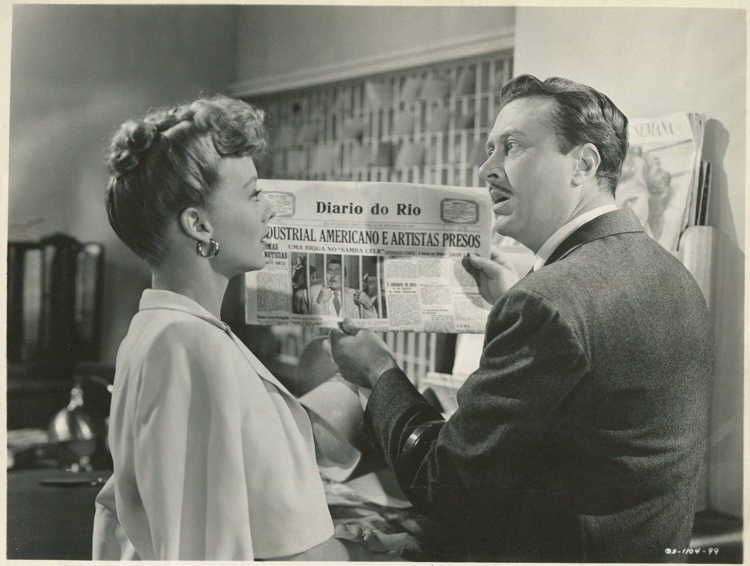 Evelyn Keyes, Allyn Joslyn