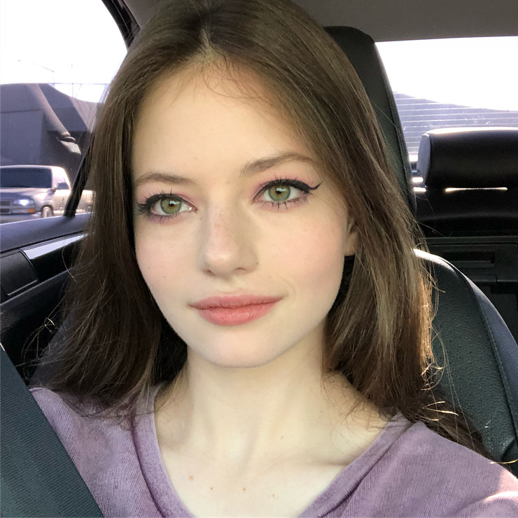 Picture of Mackenzie Foy