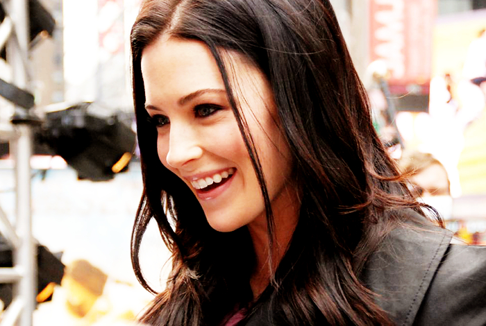 Picture of Bridget Regan