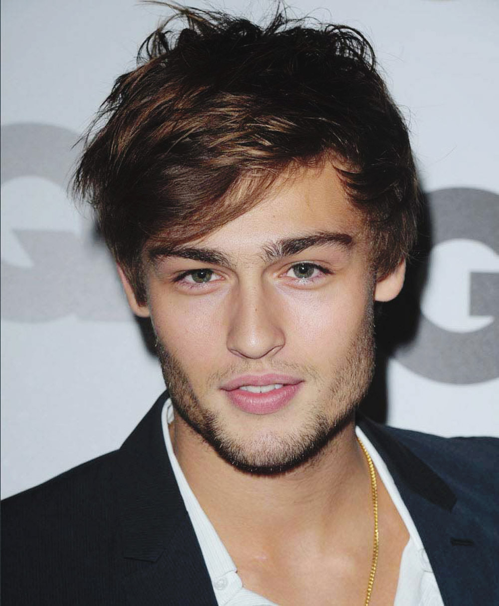 Picture of Douglas Booth