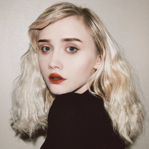 Picture of Hailey Wait