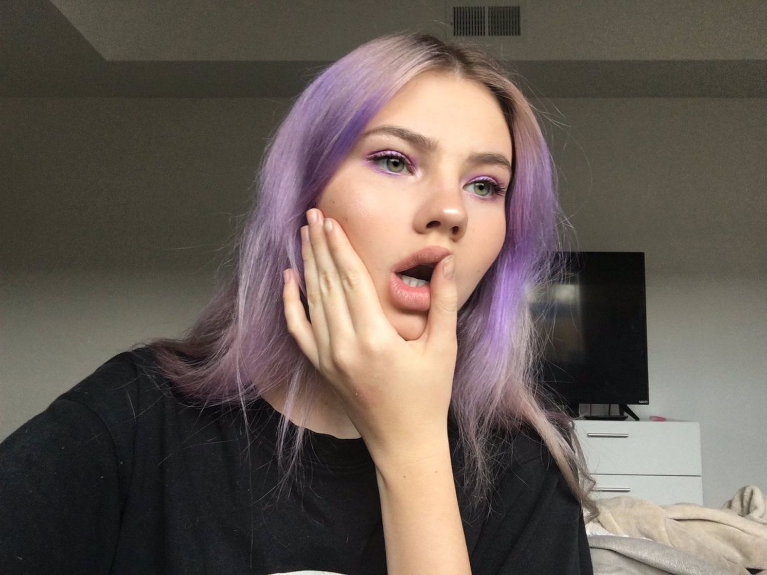 Summer Ferguson image