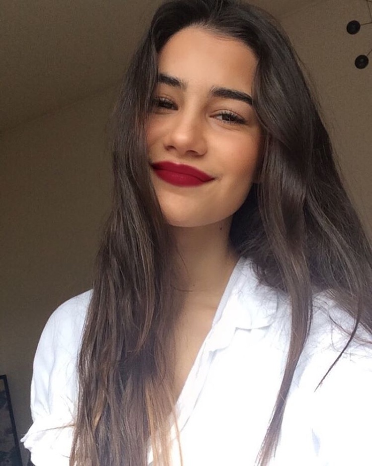 Picture of Maria Rodrigues