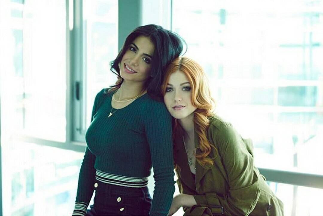 Image of Isabelle Lightwood (Emeraude Toubia)