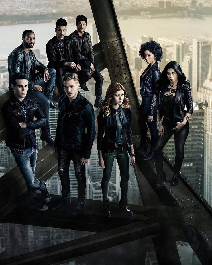 Picture of Isabelle Lightwood (Emeraude Toubia)