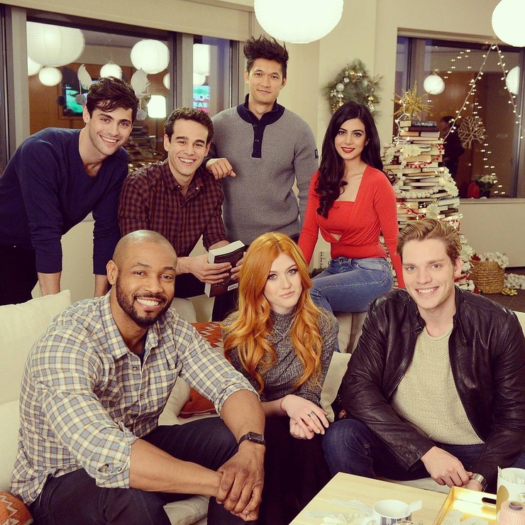 Picture of Isabelle Lightwood (Emeraude Toubia)