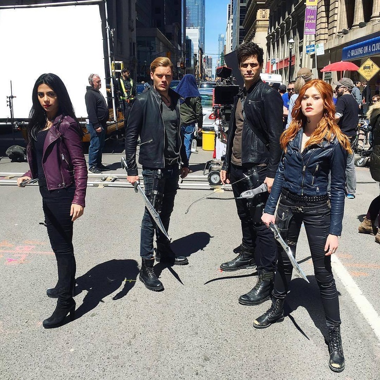 Picture of Alexander "Alec" Lightwood (Matthew Daddario)