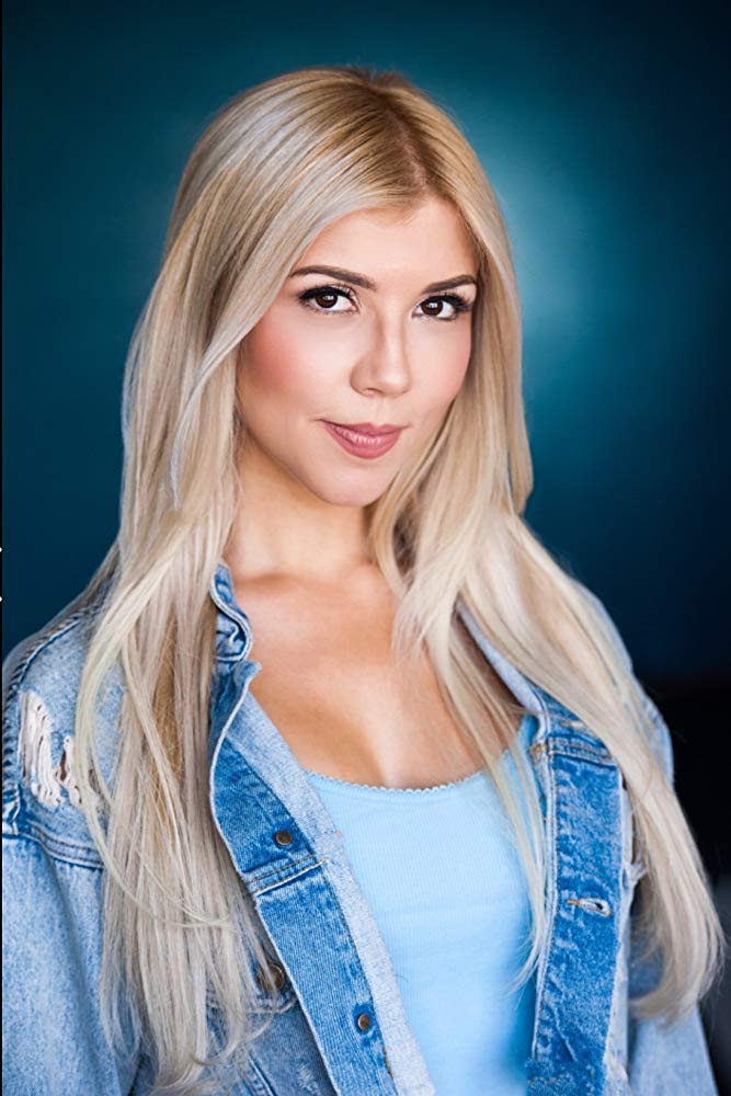 Picture of Cinthya Brasil