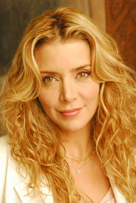 Picture of Christine Fernandes