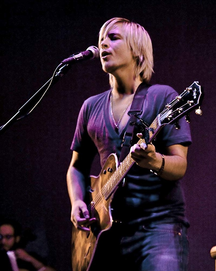 Picture of Alex Blue Davis