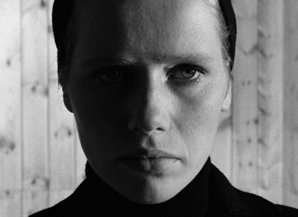 Liv Ullmann