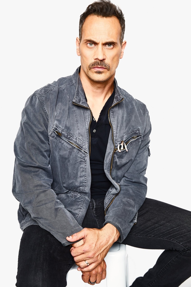 Image of Todd Stashwick