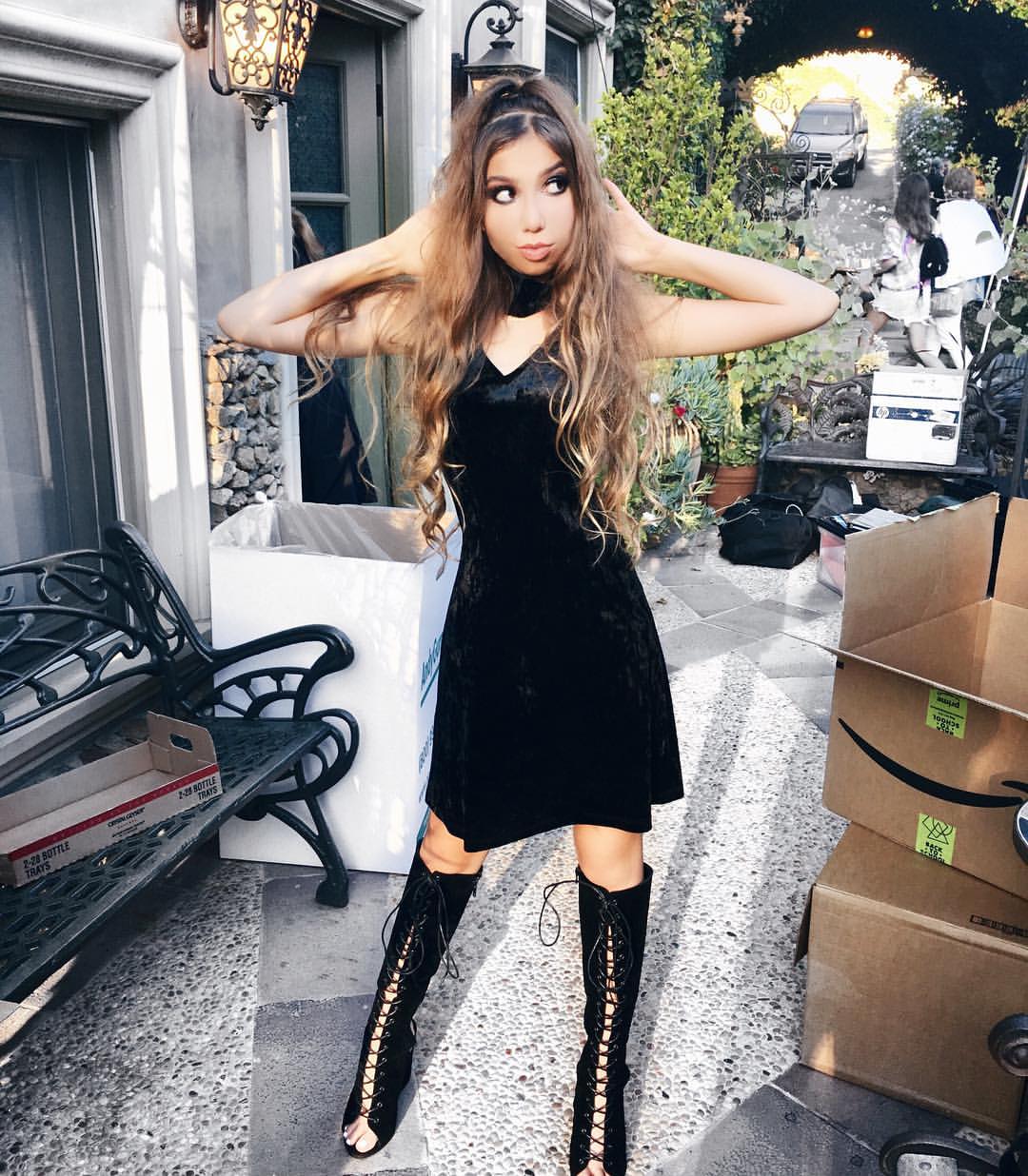 Picture of Lulu Lambros
