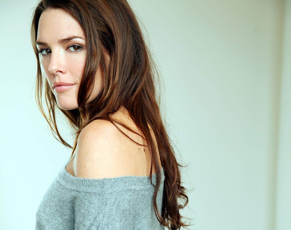 Picture of Holly Lynch