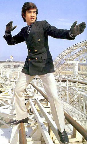 Picture of Takeshi Hongō (Hiroshi Fujioka)