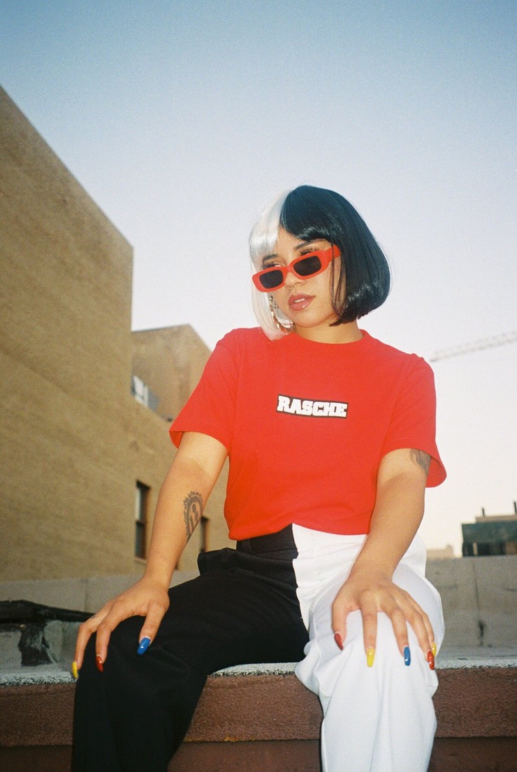 Picture of Lee Velvet