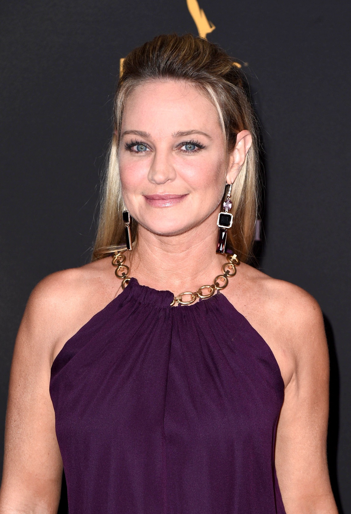 Sharon Case image