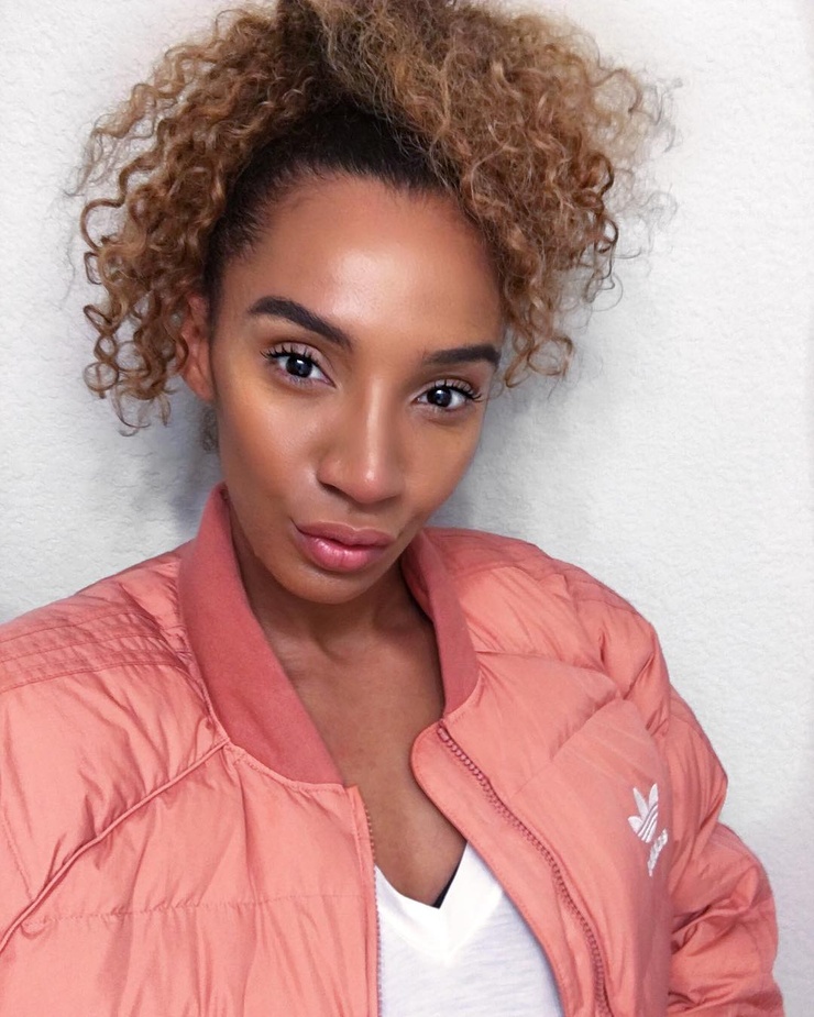 Picture of Ashleigh Nelson