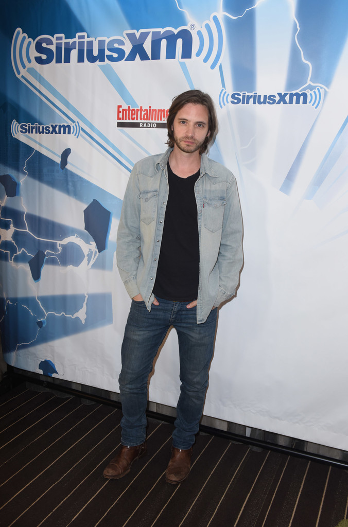 Picture of Aaron Stanford