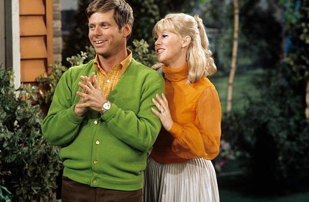 Robert Morse, E.J. Peaker