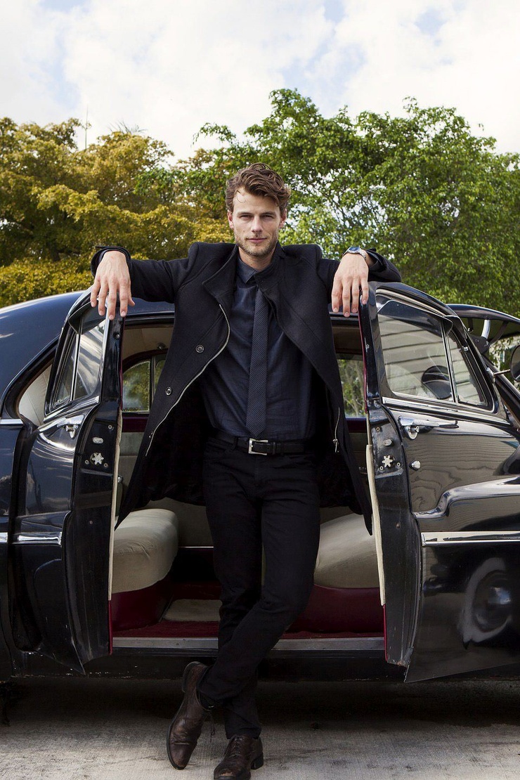 Picture of Casey Levens