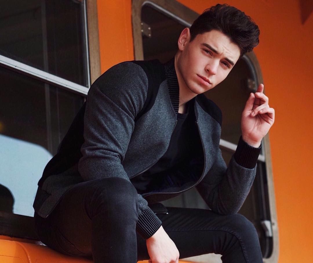 Ryan M. Colton image