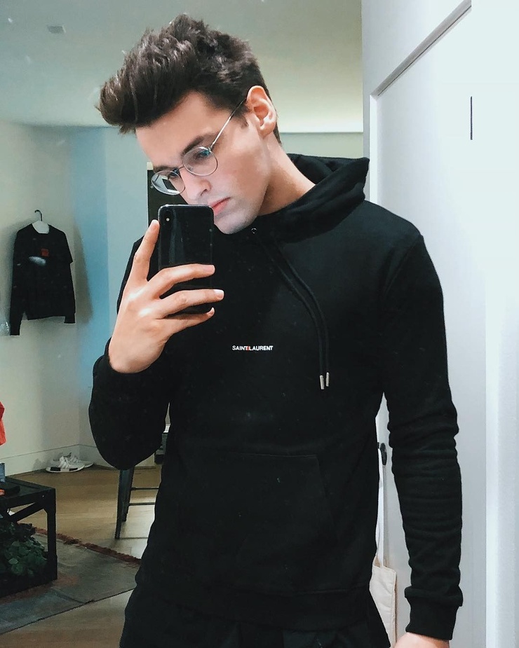 Image of Blake Steven