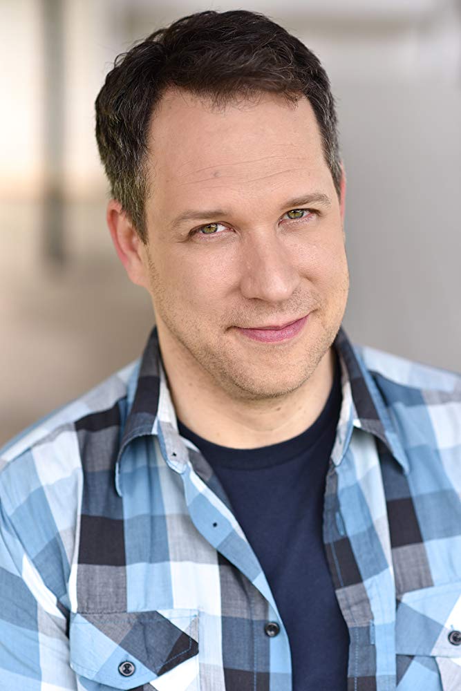 Picture of Dustin Lewis