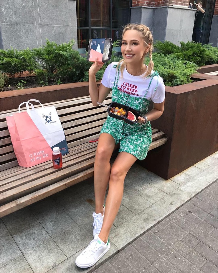 Natalya Rudova image