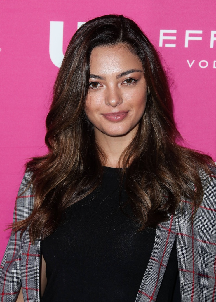 Picture of Demi-Leigh Nel-Peters