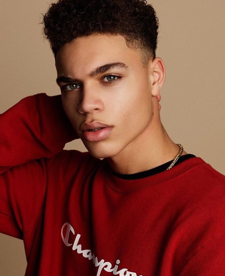 Brian Whittaker image