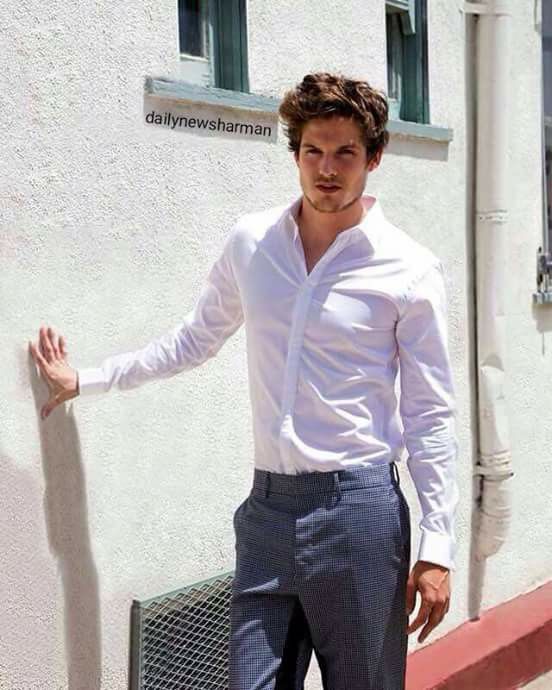 Daniel Sharman image