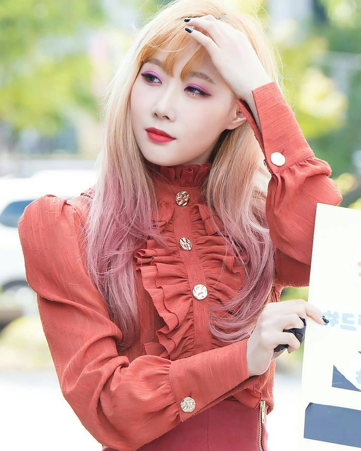 Image of Han Dong
