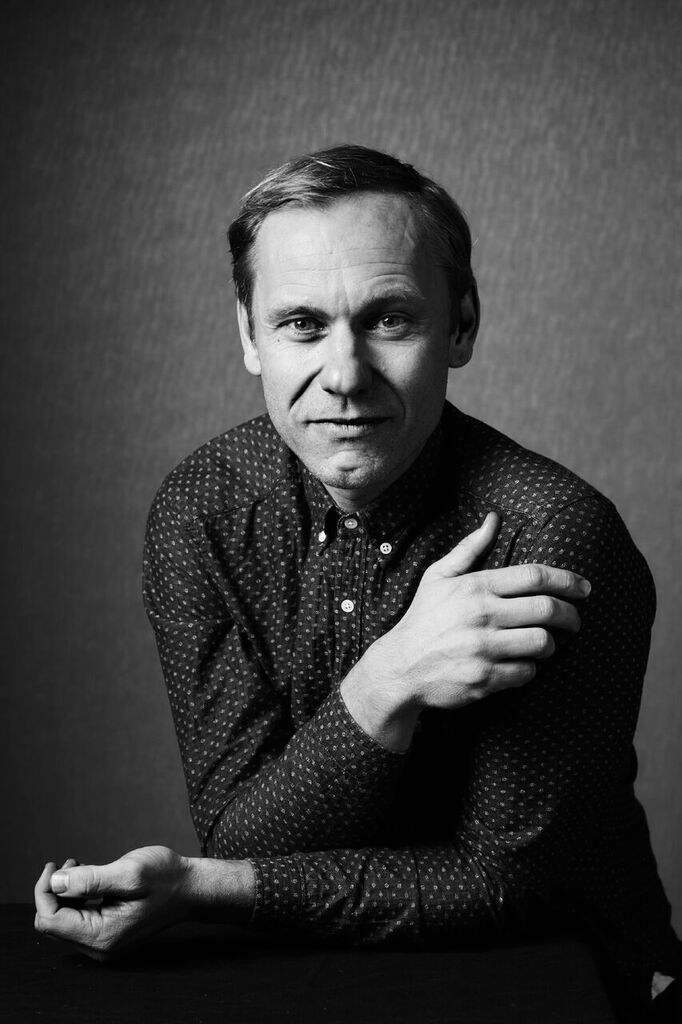 Picture of James Hillier