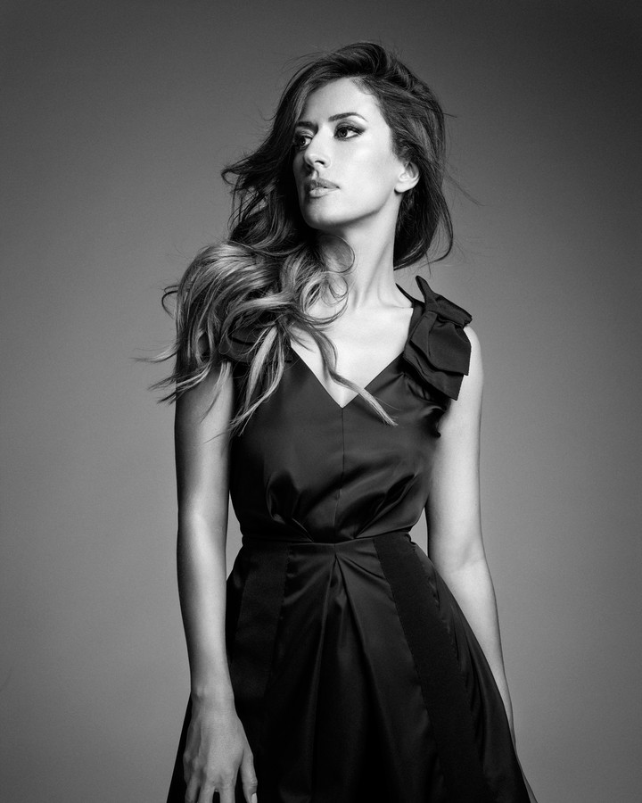 Ana Moura image