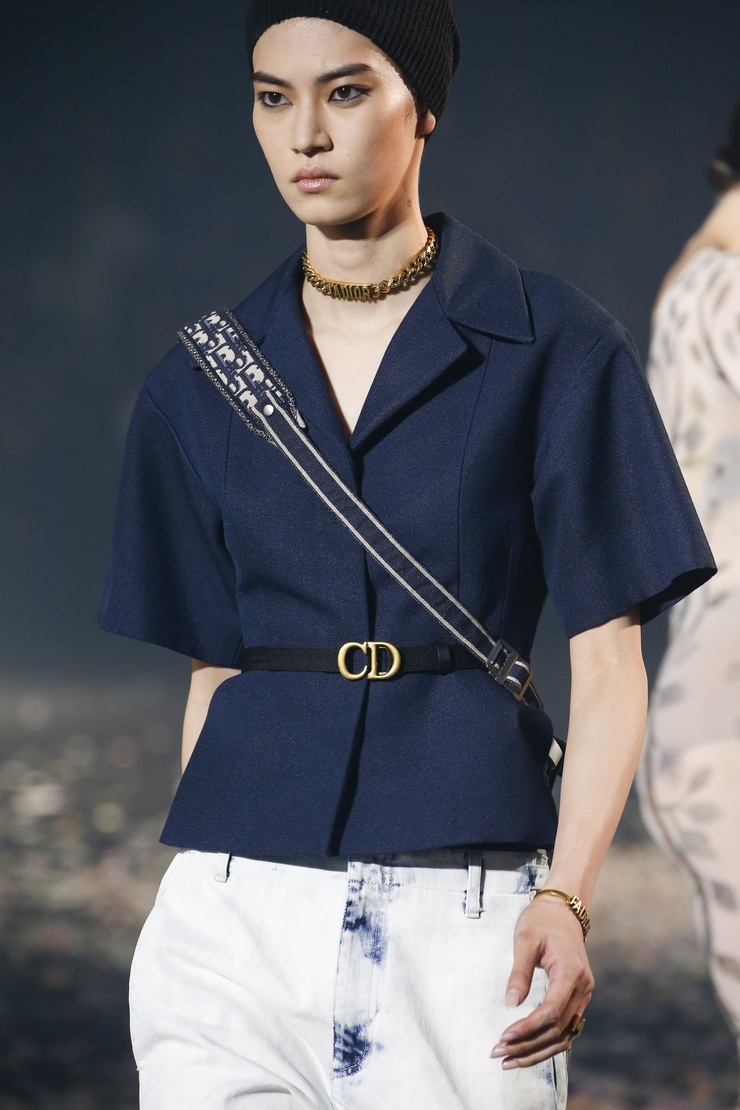 Picture of Miki Ehara