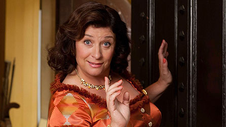 Caroline Quentin image