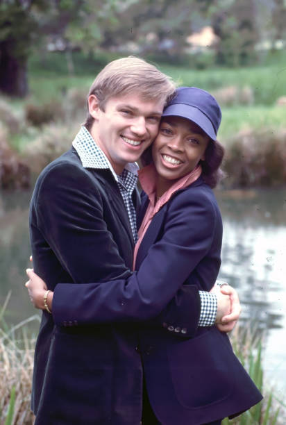 Richard Thomas, Fay Hauser