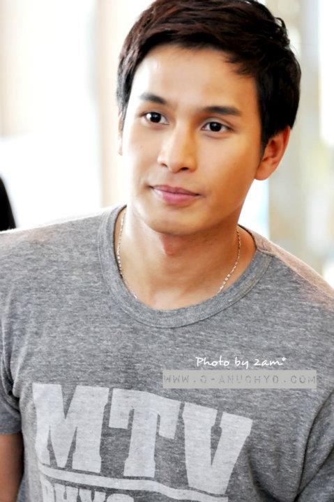 Picture of Anuchit Sapanpong