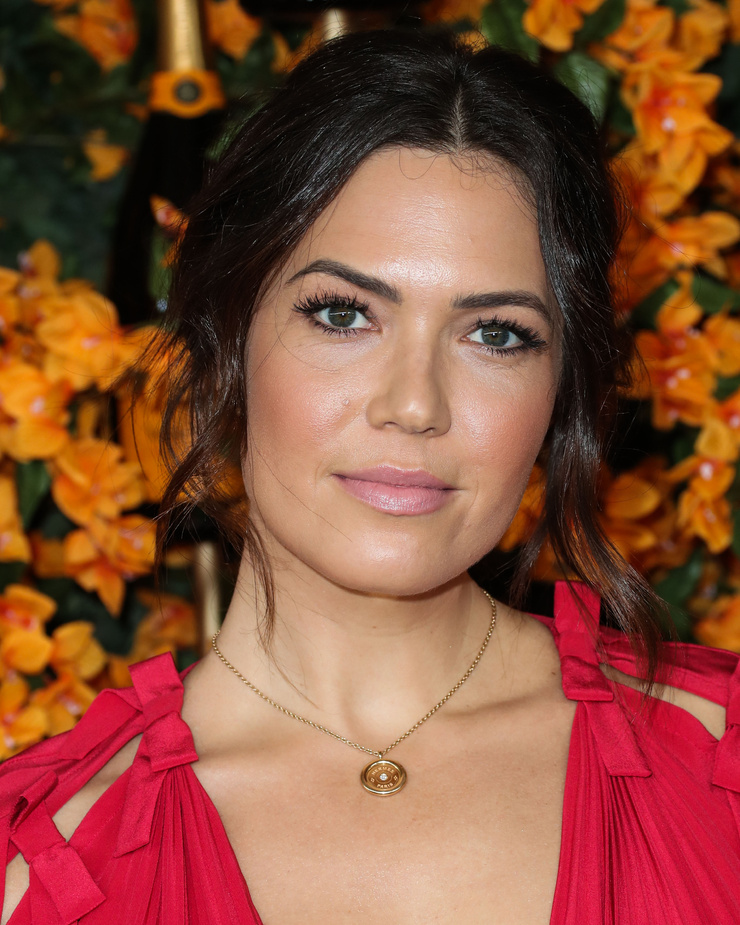 Picture of Mandy Moore