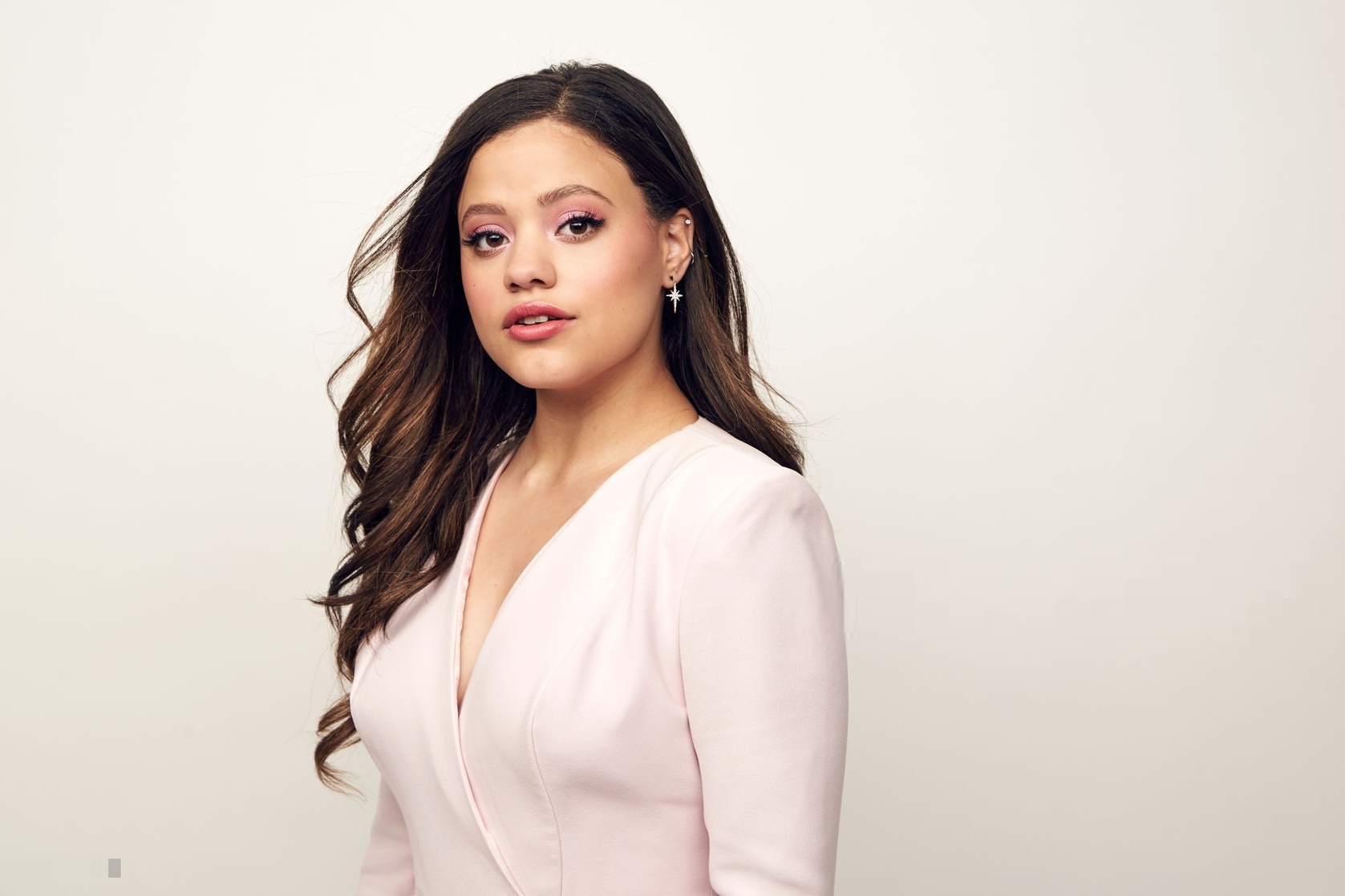 Sarah Jeffery picture