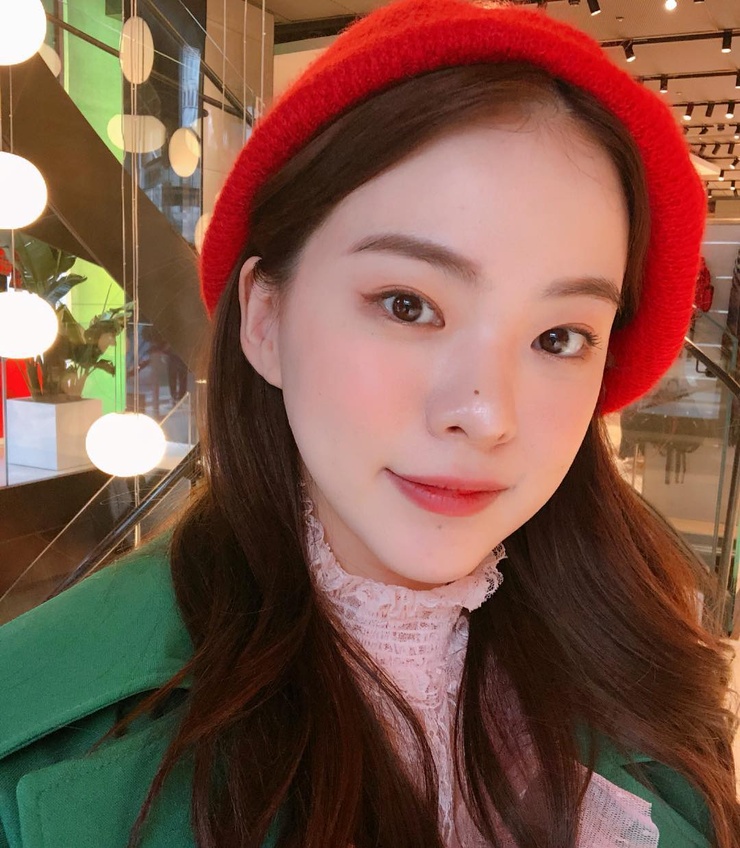 Picture of Ha Neul (하늘)