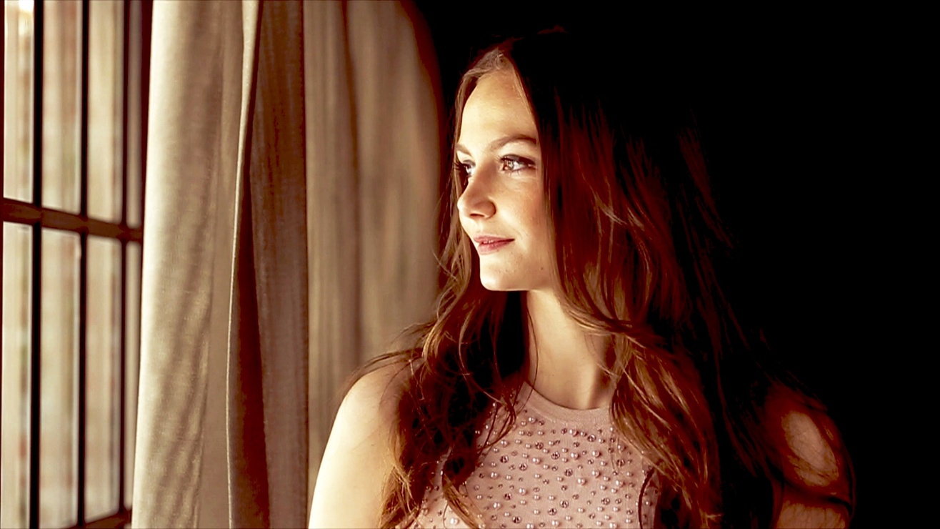 Andi Matichak picture