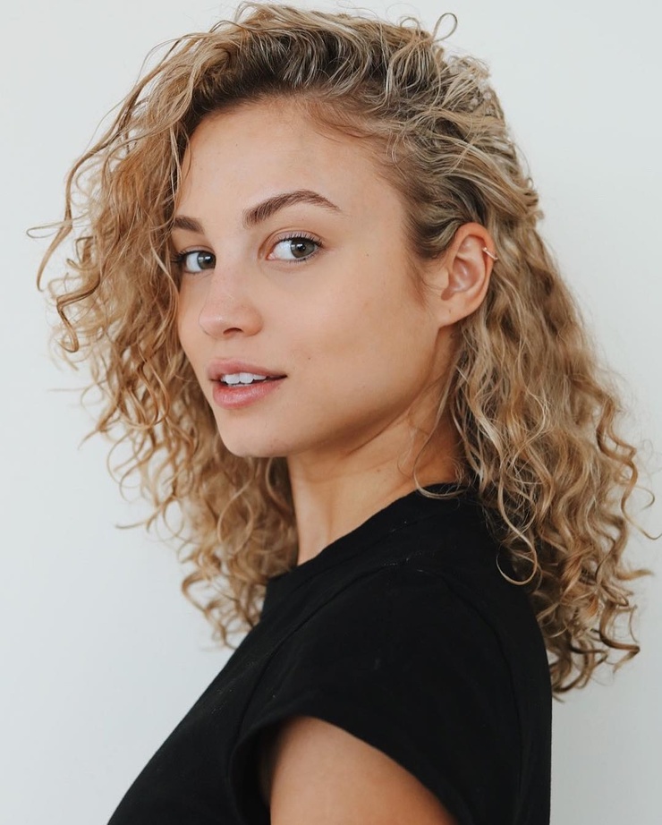 Picture of Stephanie Bertram Rose