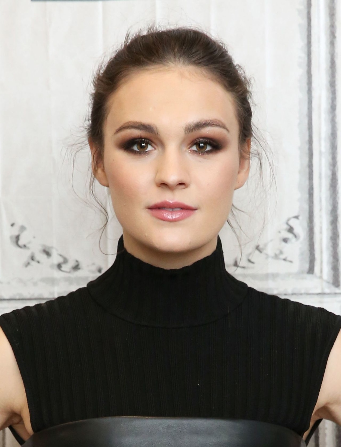 Picture Of Sophie Skelton