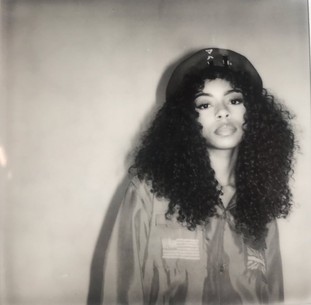 Ravyn Lenae picture