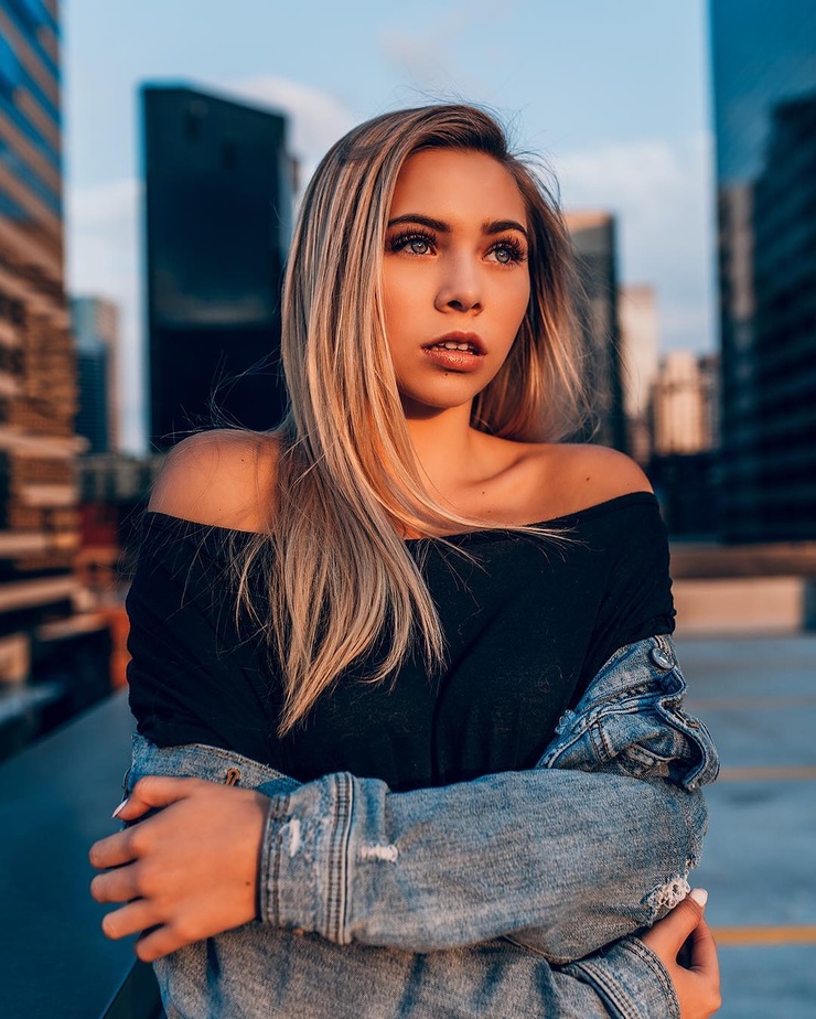 Picture of Devon Williams