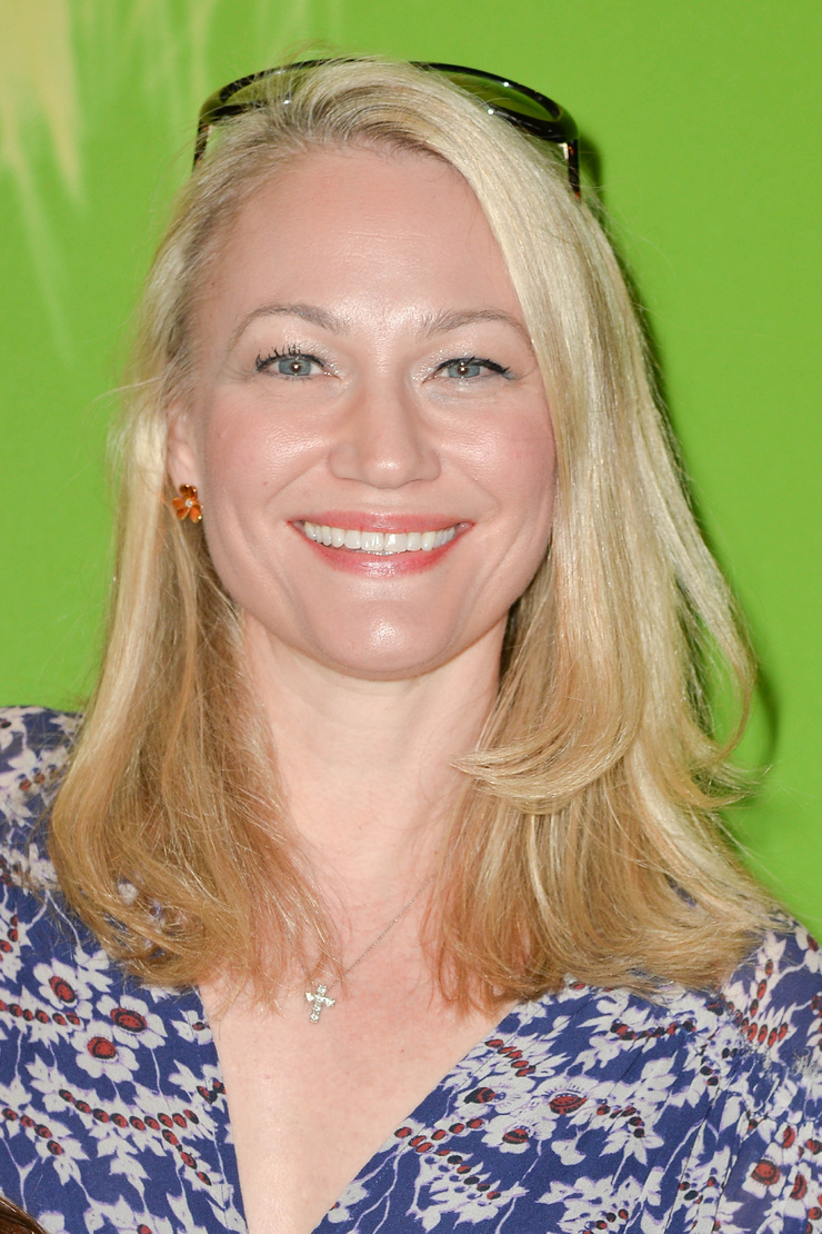 Picture of Sarah Wynter